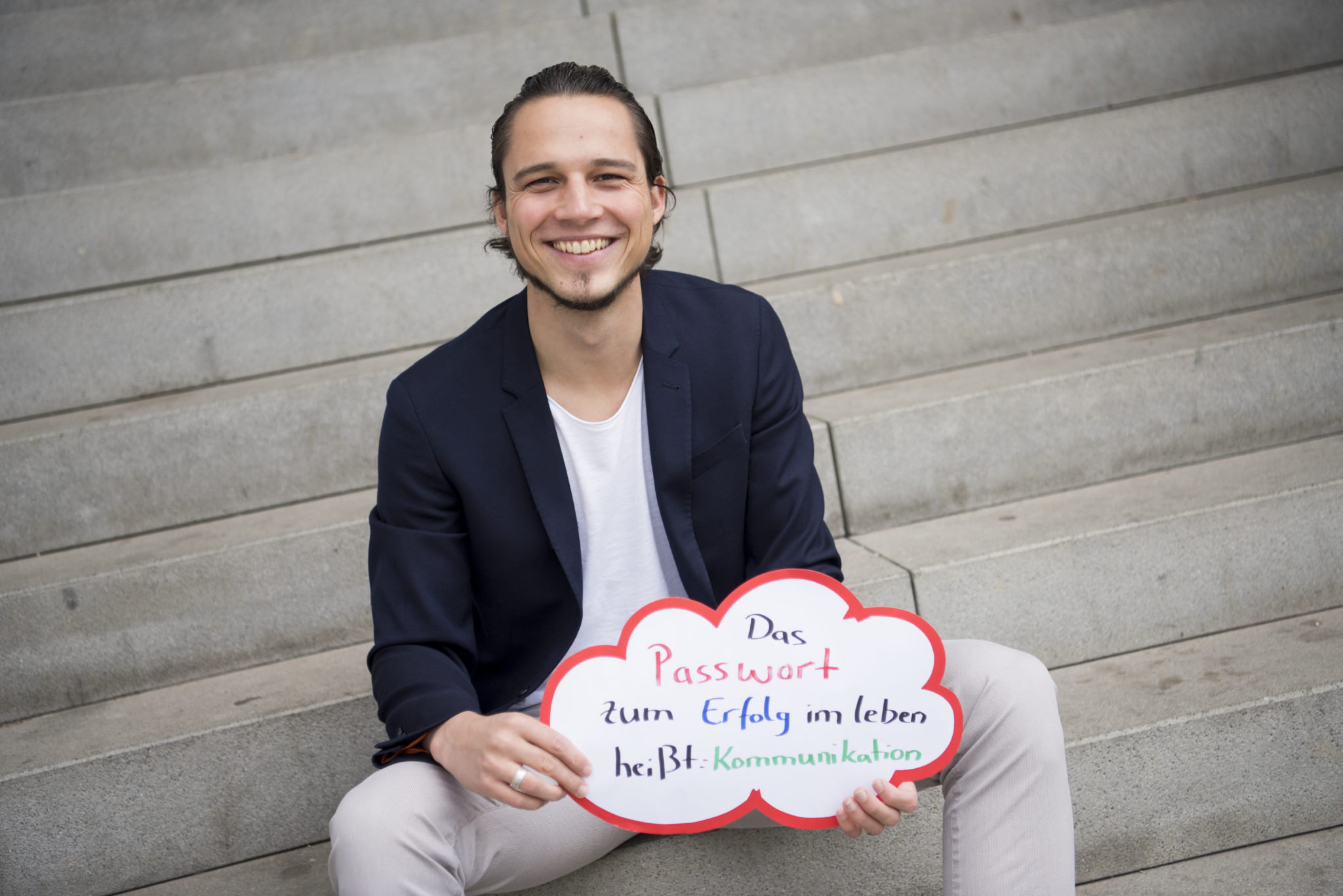 Sebastian Pflügler – Experte für Kommunikation und Führung